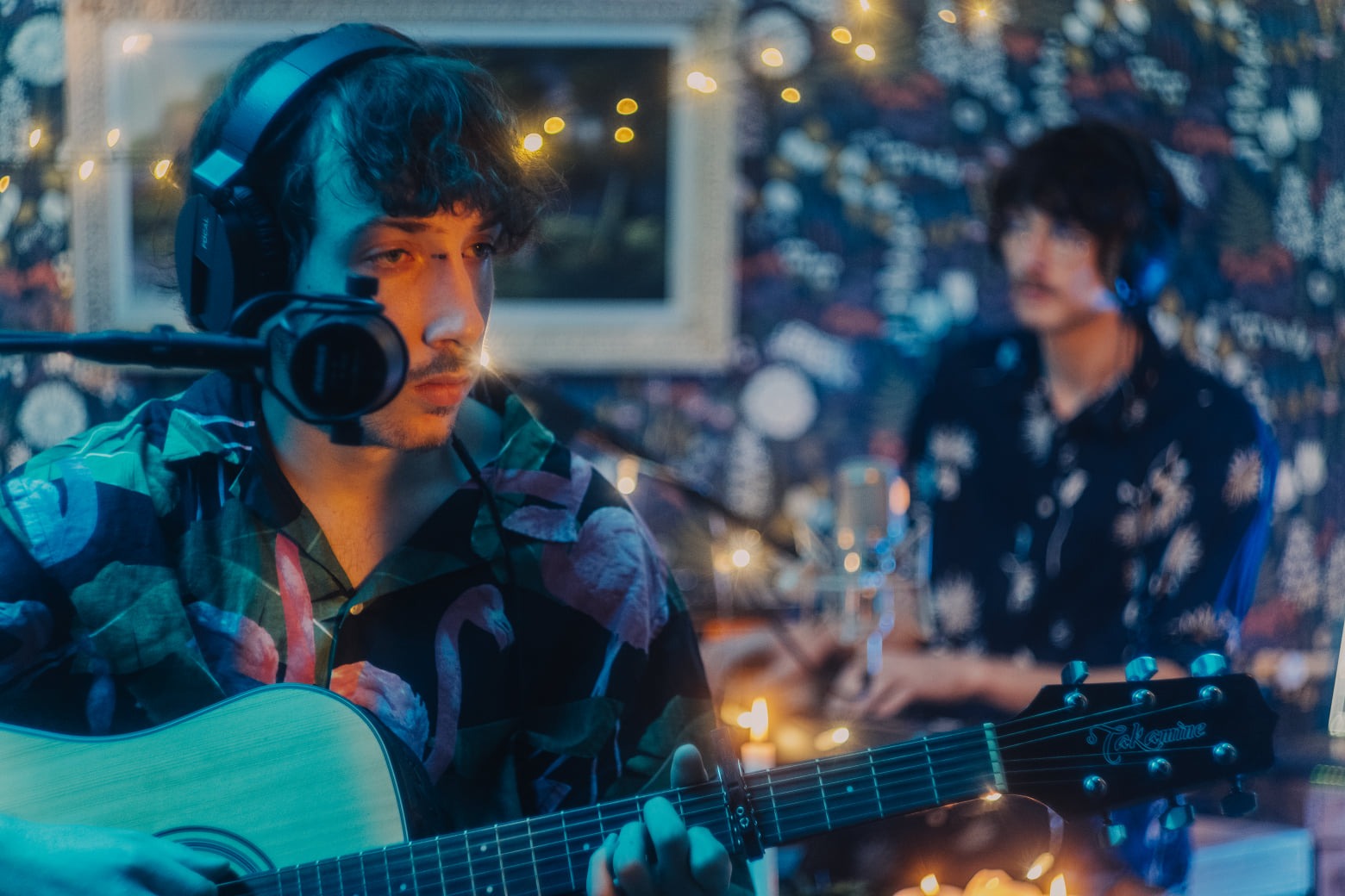 The Doug dévoile une session acoustique inédite de "Facile" - La ...